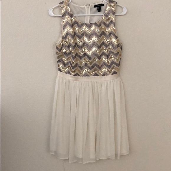 Forever 21 | Dresses | Sequenced Chevron Dress With Chiffon | Poshmark